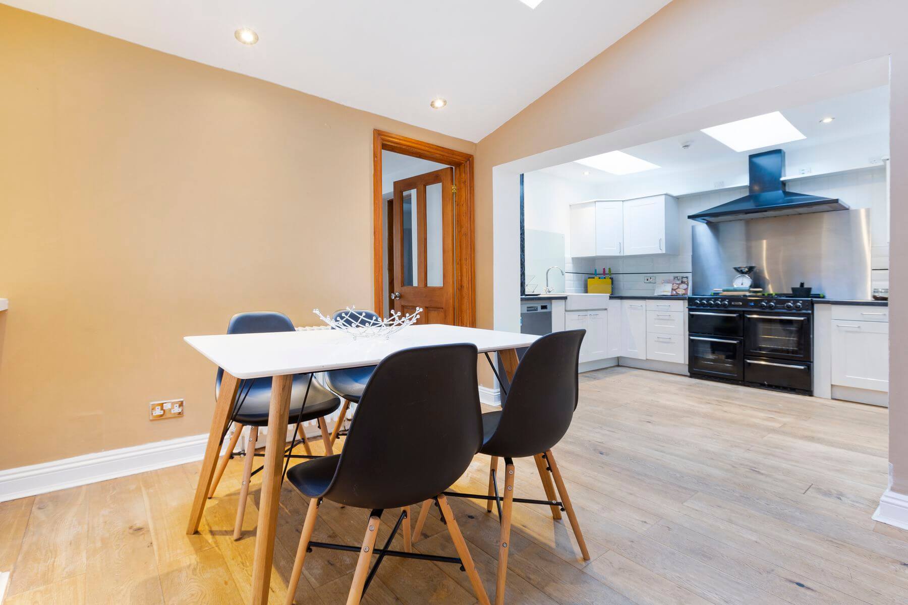 London House Exchange | Listing - Bath and Oxford Portfolio