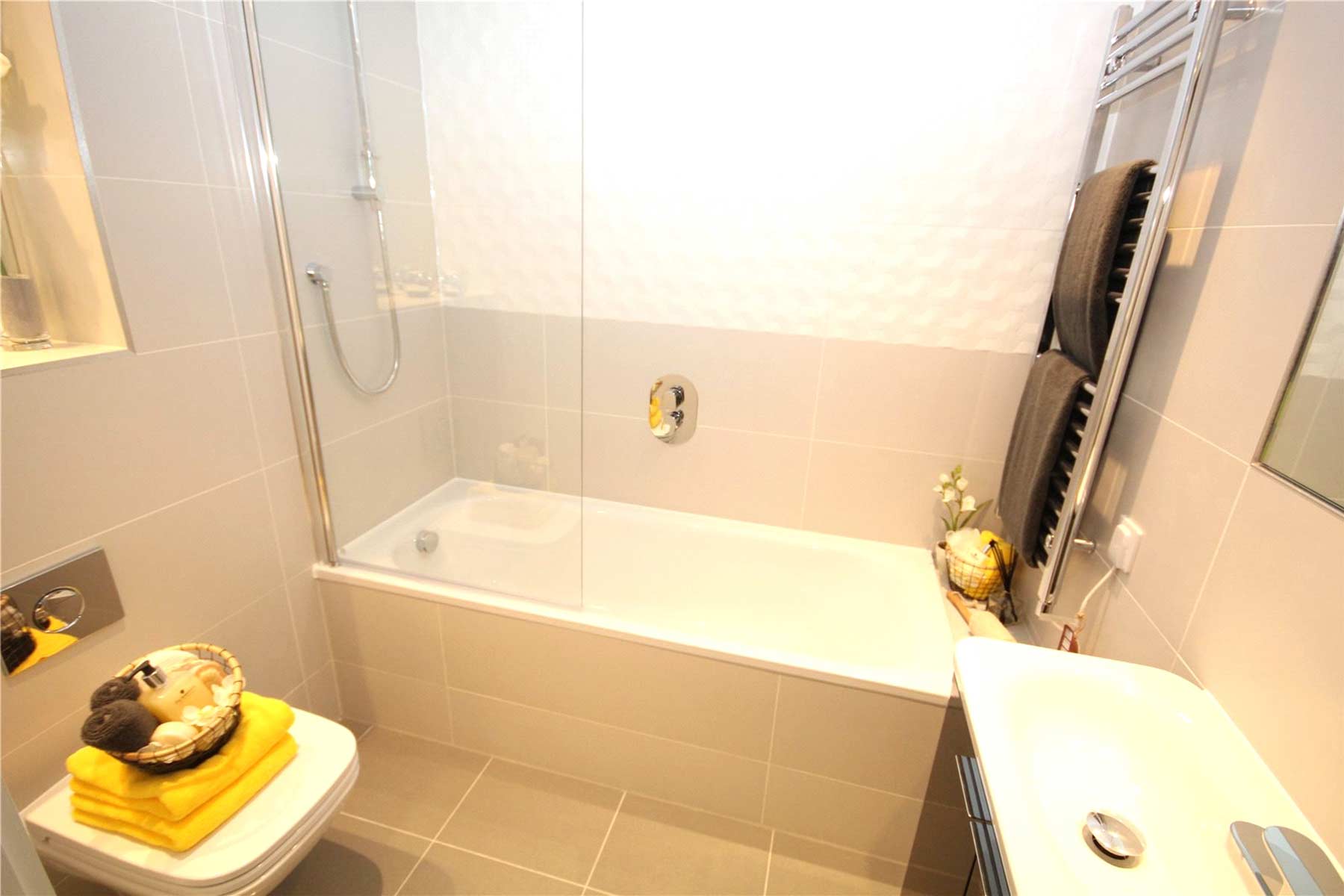London House Exchange | Listing - Premier House, Edgware, HA8