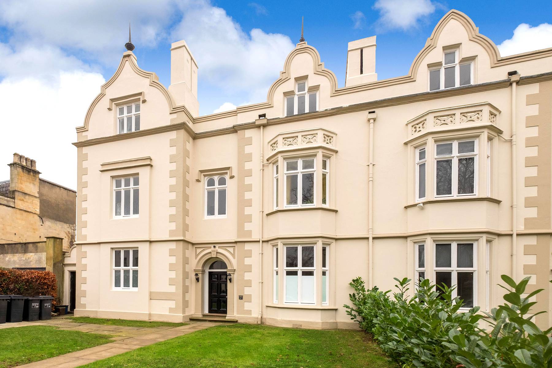 London House Exchange | Listing - Spencer Parade, Northampton