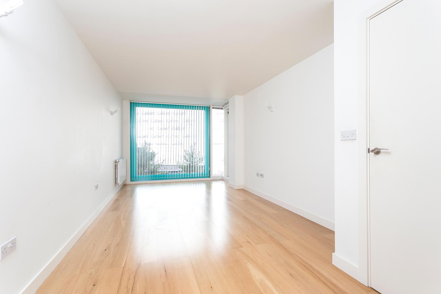 London House Exchange | Listing - Flat 128, Vantage Building, Hayes, UB3